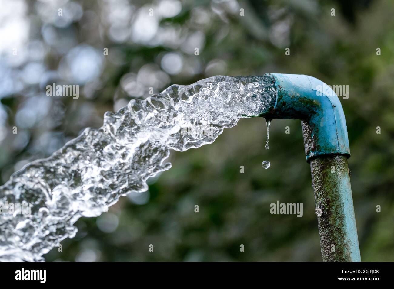 Flow equipment hi-res stock photography and images - Alamy