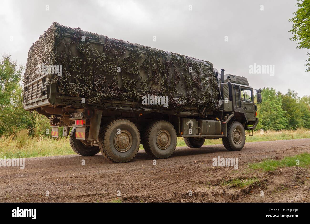 British army MAN HX58 9 tonne 6x6 Medium Mobility logistics vehicle on ...