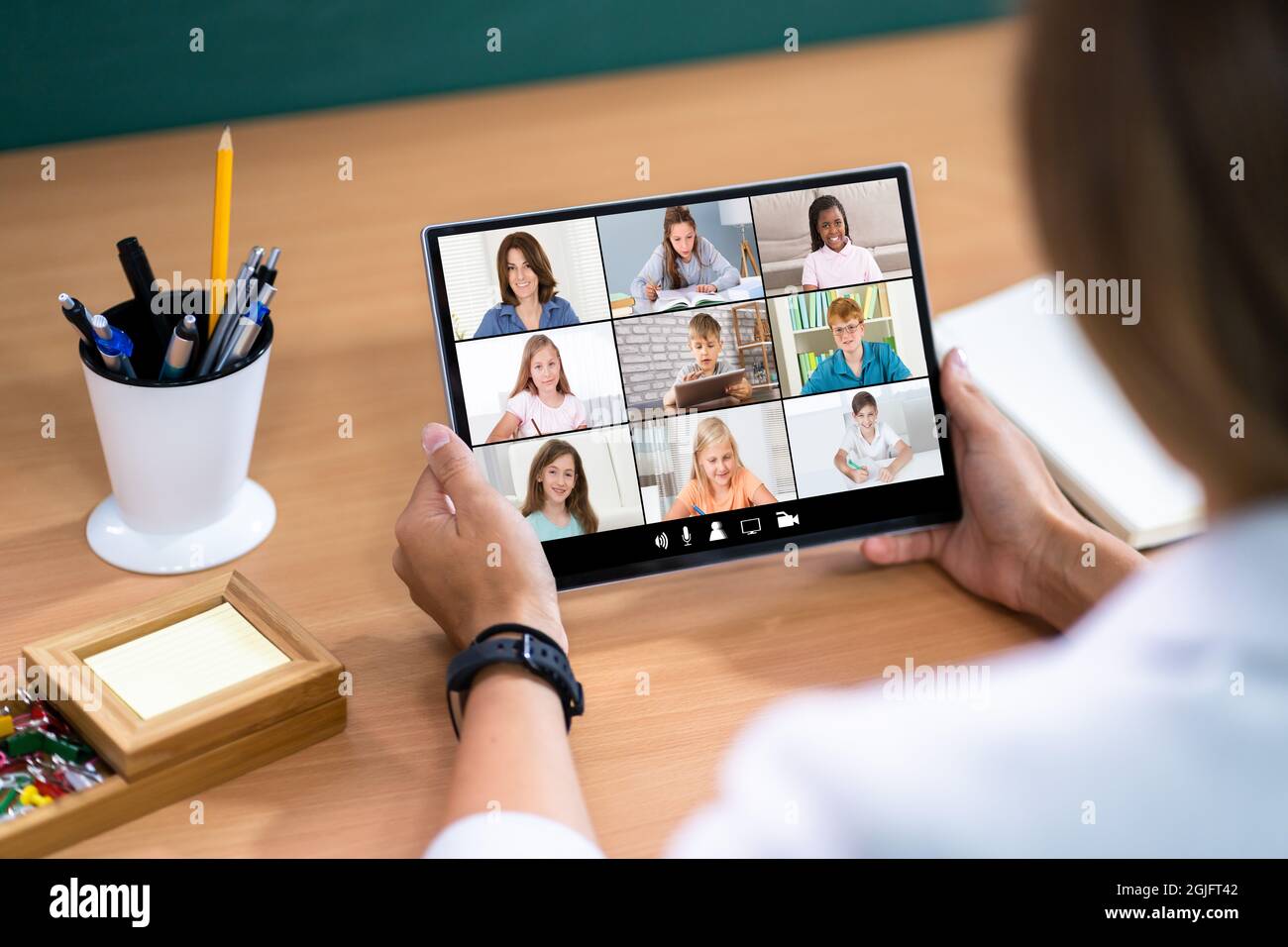 Children computer tablet class hi-res stock photography and images - Alamy