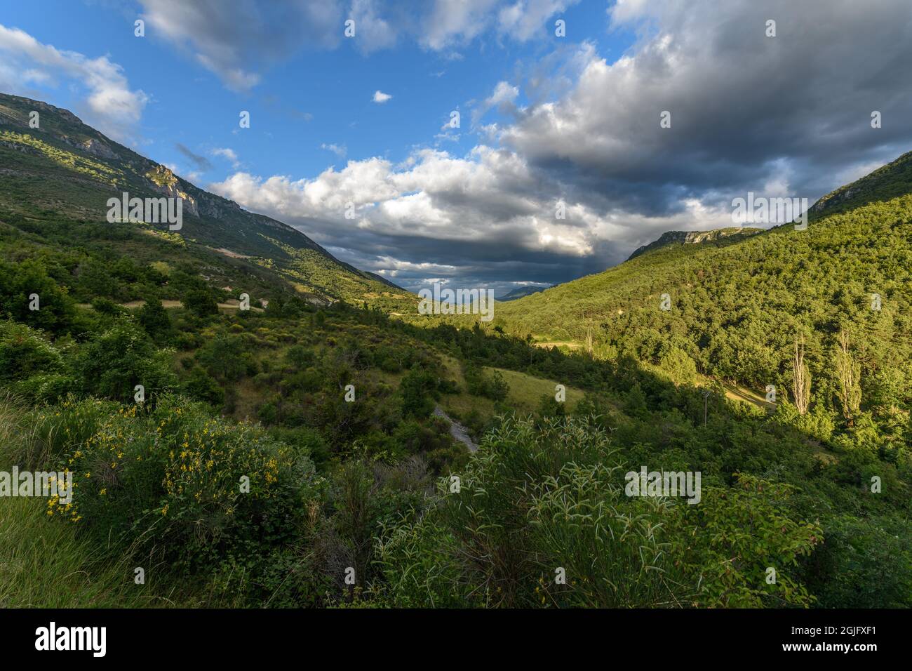View of the Jabron valley in the Provençal Drôme. Alpes de Haute ...