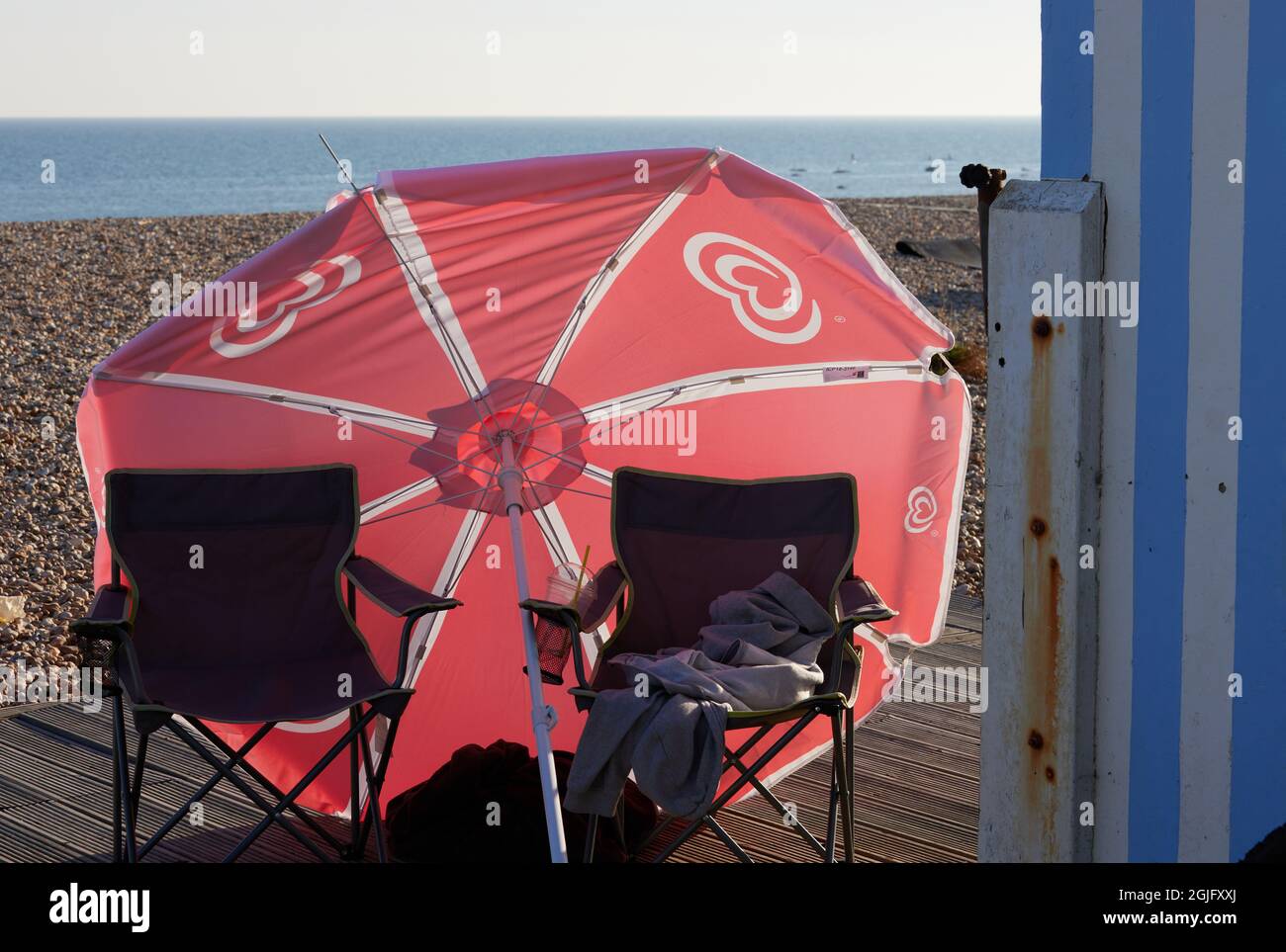 Lazy chairs hi-res stock photography and images - Alamy
