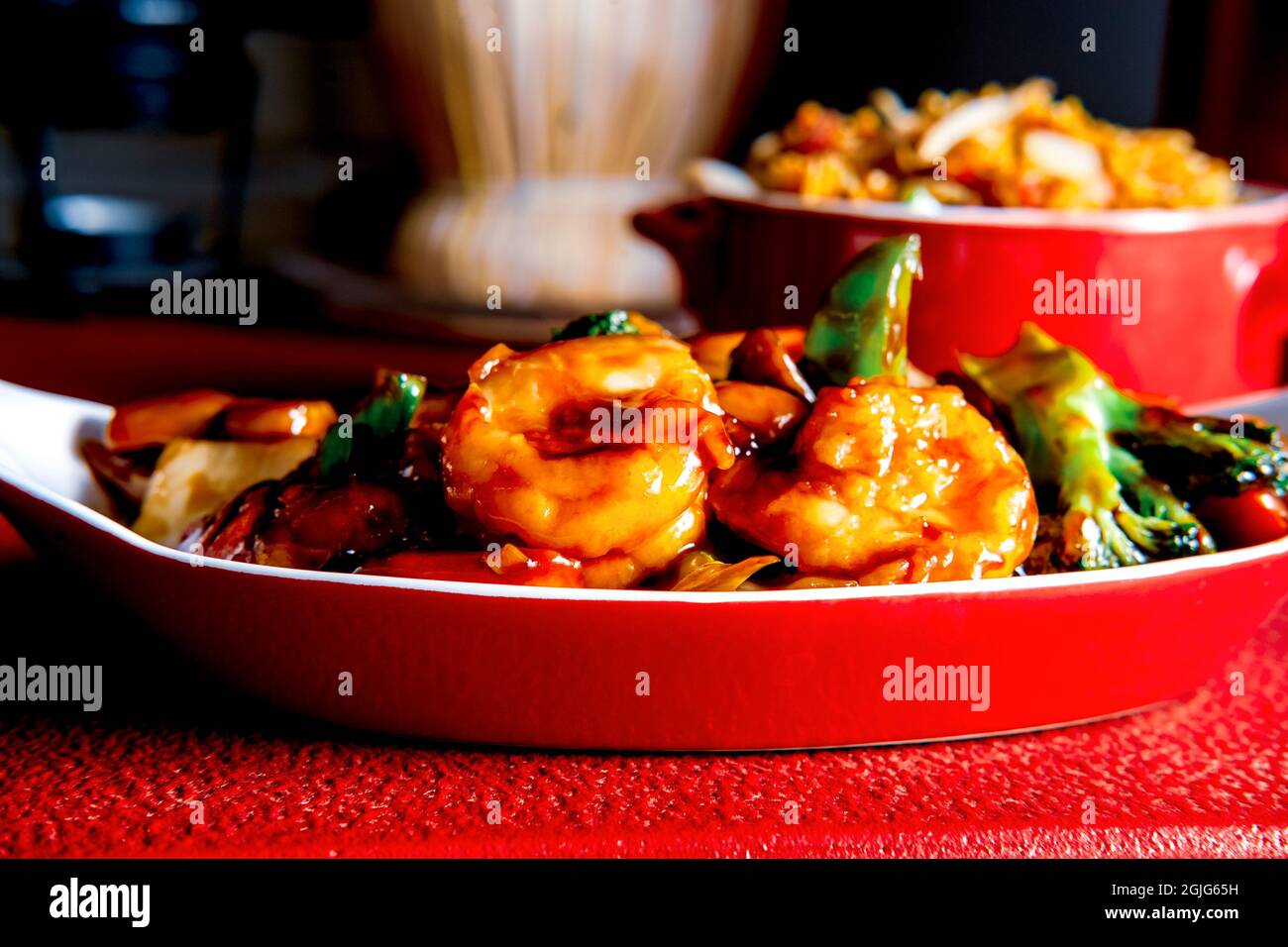 Chinese food szechuan shrimp with sauteed mixed vegetables and side of ...
