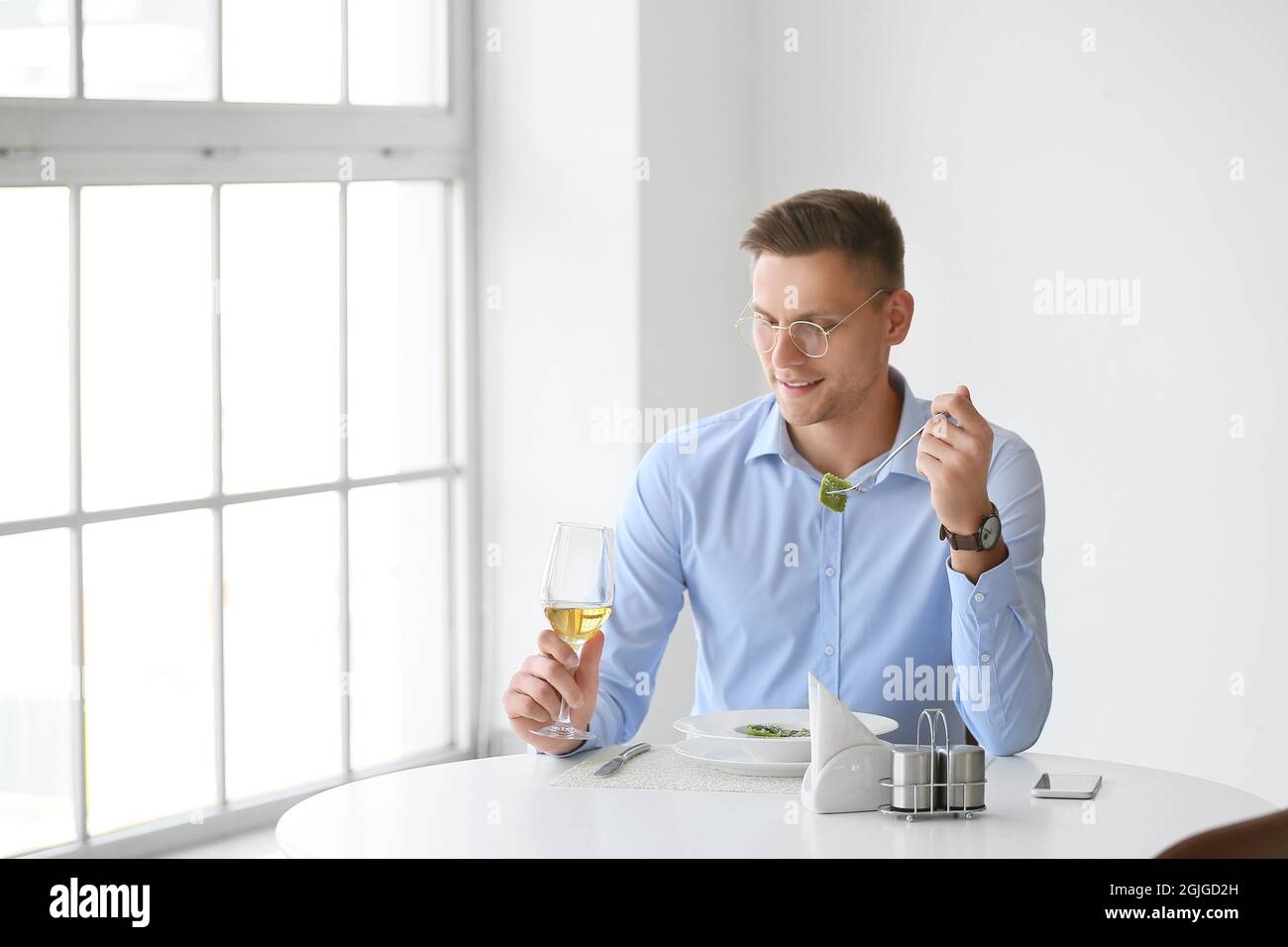 Fresh ravioli stuffing in hi-res stock photography and images - Alamy