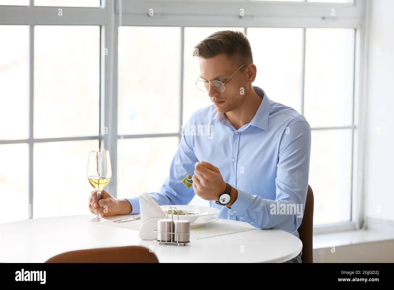 Fresh ravioli stuffing in hi-res stock photography and images - Alamy