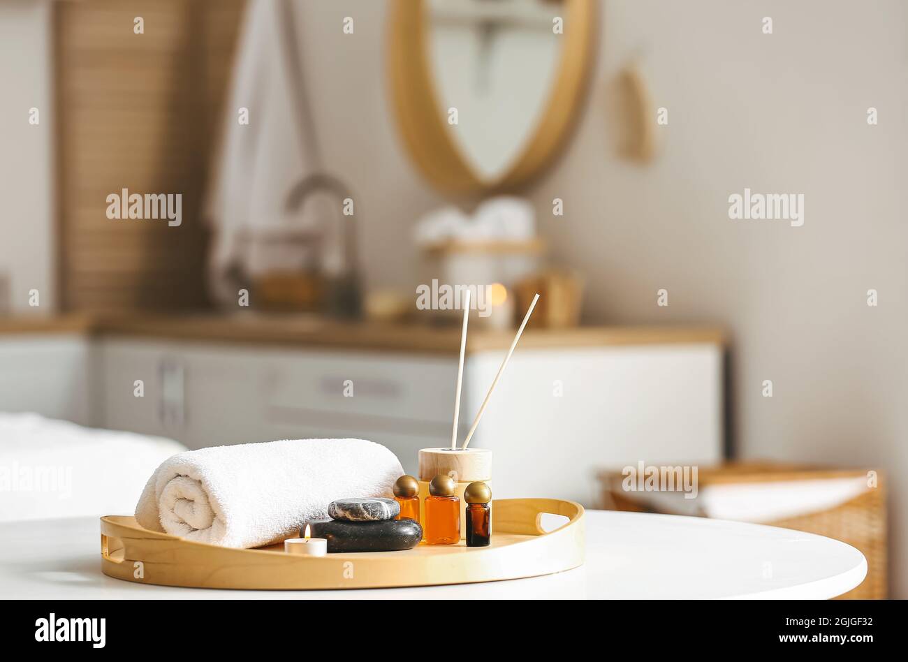 Tray with beautiful spa composition in salon Stock Photo - Alamy