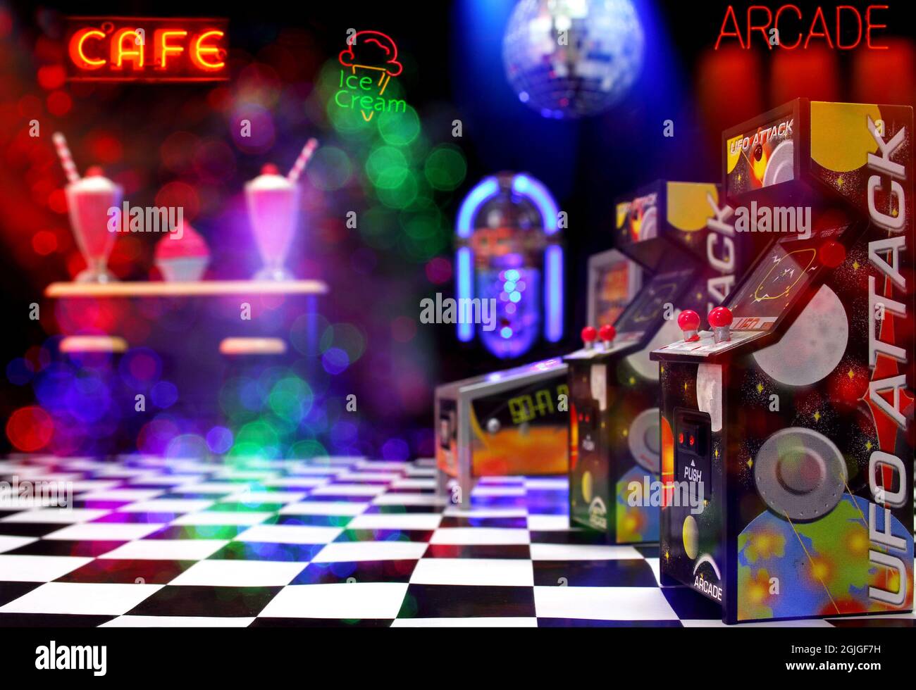 Miniature Arcade Games Magnet With Miniature Jukebox and Neon Signs ...
