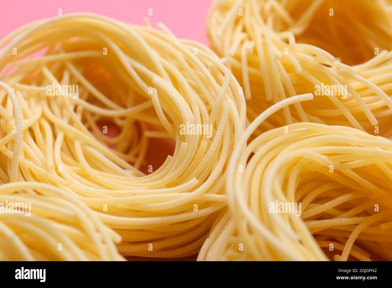 Birds nest pasta hi-res stock photography and images - Alamy