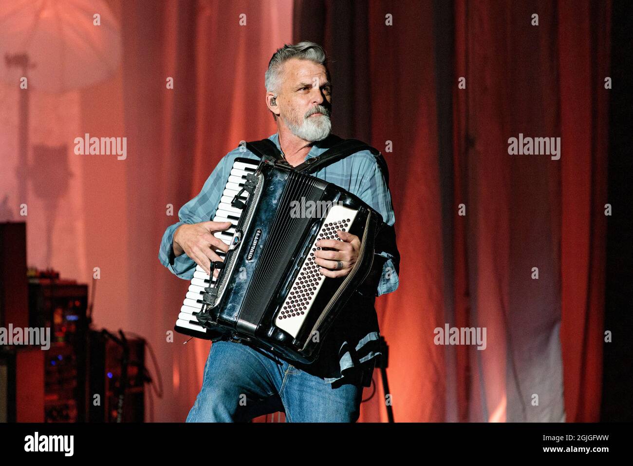 September 8, 2021: Charlie Gillingham of Counting Crows performing at ...