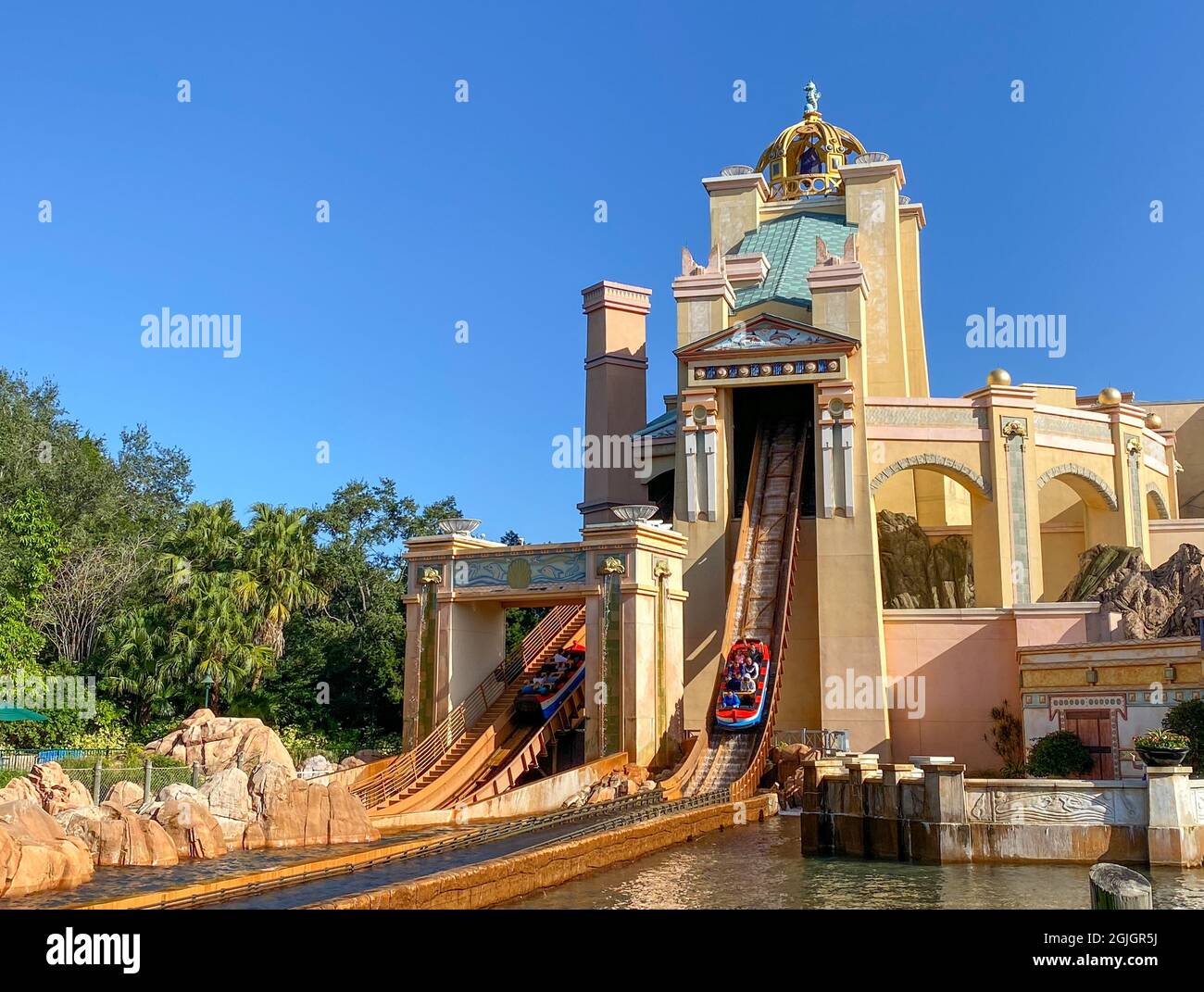 Seaworld orlando atlantis hi-res stock photography and images - Alamy