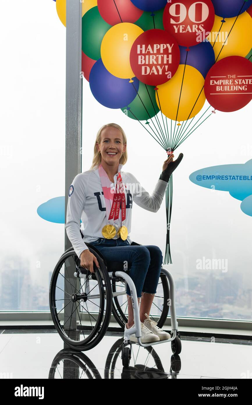 Reporter tokyo 2020 paralympic games hi-res stock photography and ...