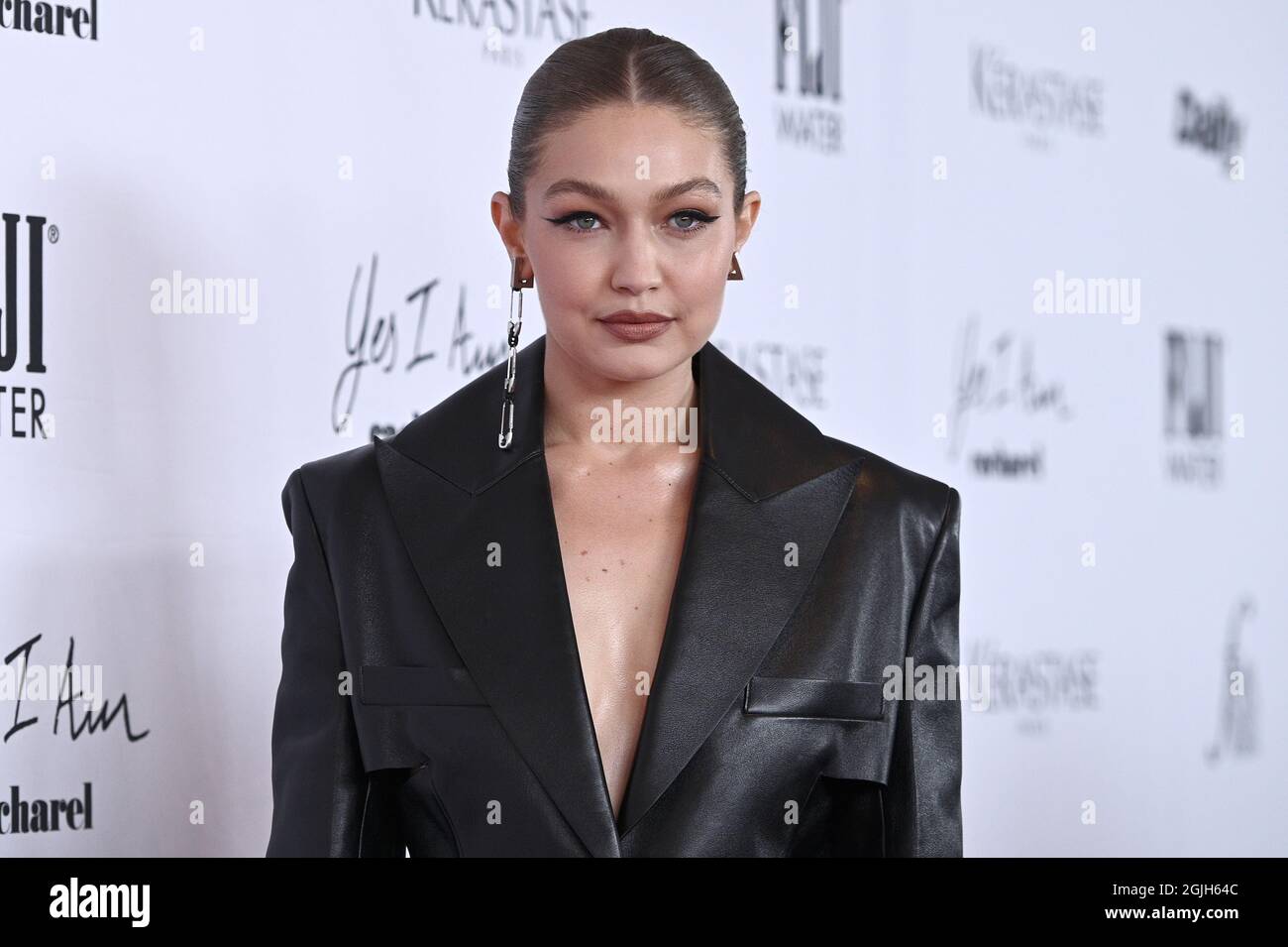 Model Gigi Hadid attends the Daily Front Row Fashion Media Awards at ...