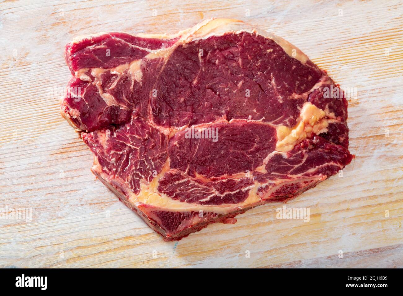 Fresh uncooked beef steak Stock Photo - Alamy