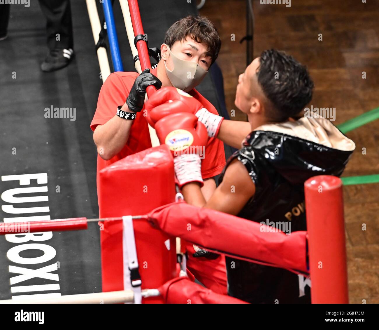 Tokyo, Japan. 9th Sep, 2021. (R-L) Yoshiki Takei, Akira Yaegashi Boxing ...