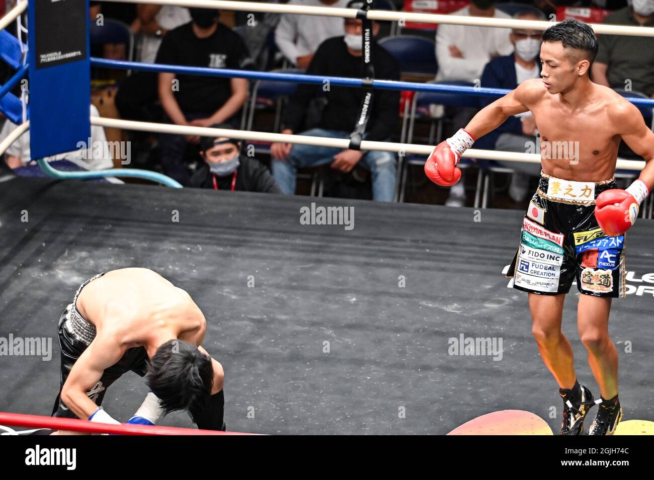 Tokyo, Japan. 9th Sep, 2021. (R-L) Yoshiki Takei, Azusa Takeda Boxing ...