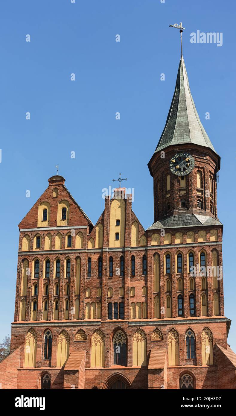 10 cathedral close hi-res stock photography and images - Alamy
