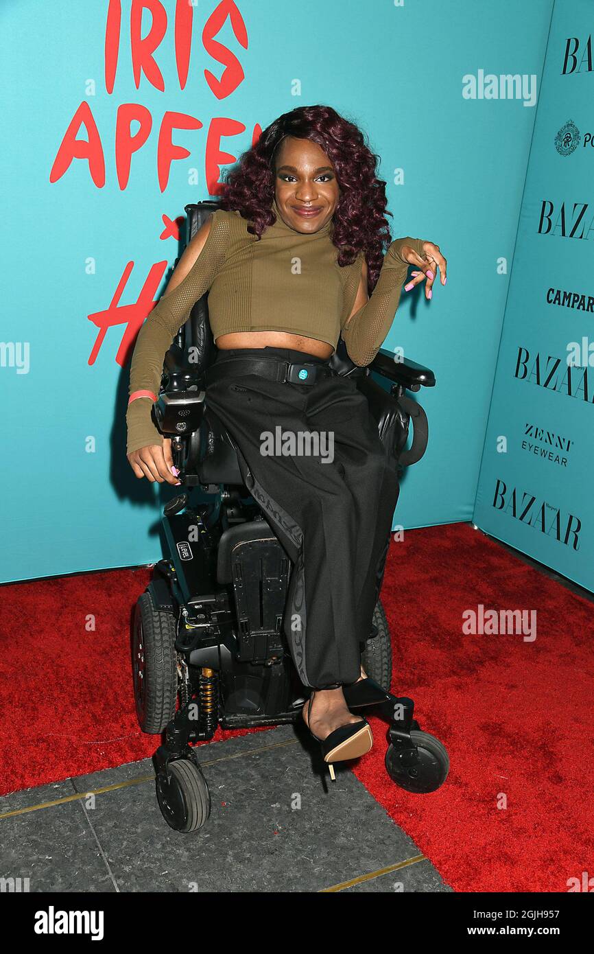 Aaron rose philip hi-res stock photography and images - Alamy