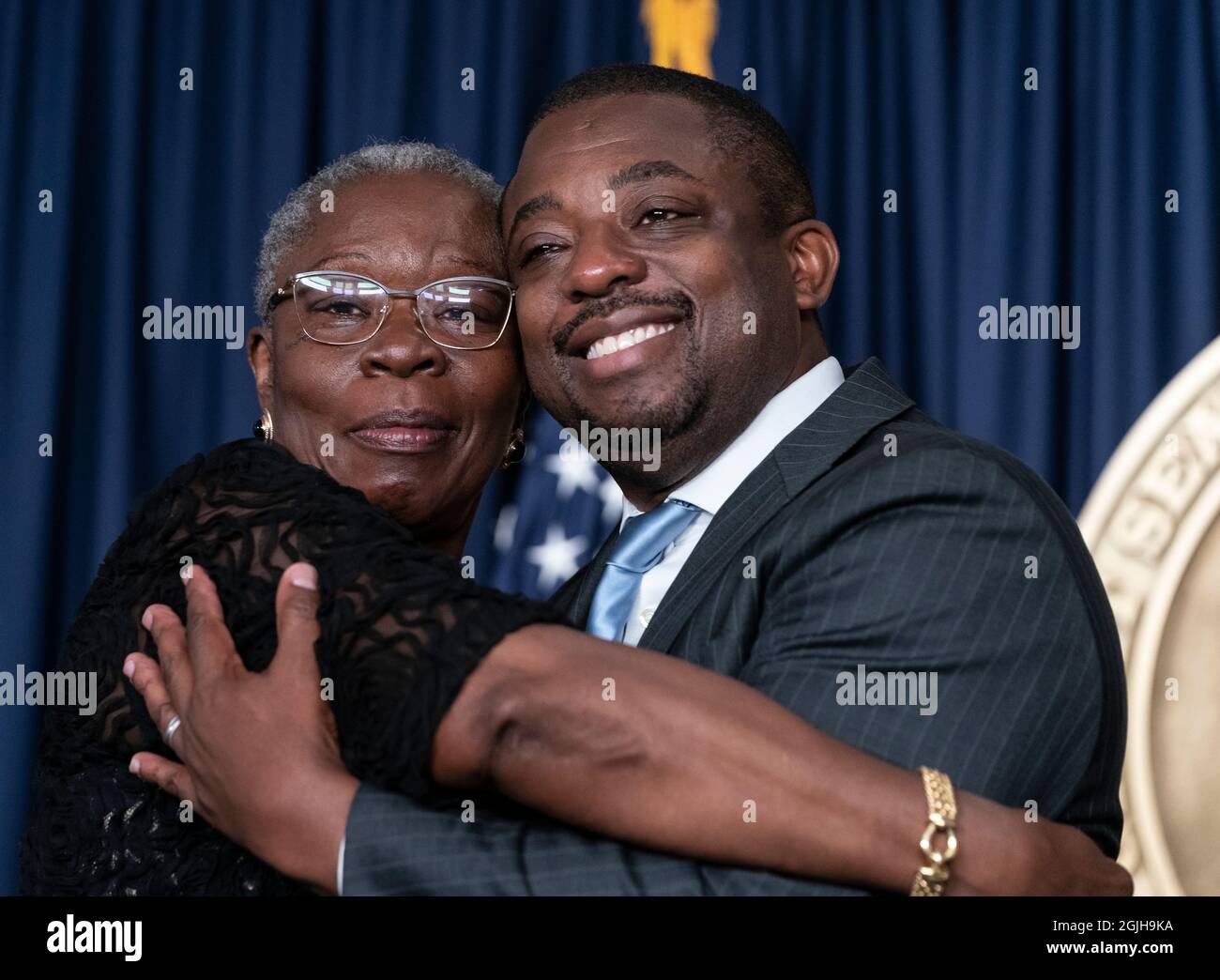 Benjamin sanders hi-res stock photography and images - Alamy