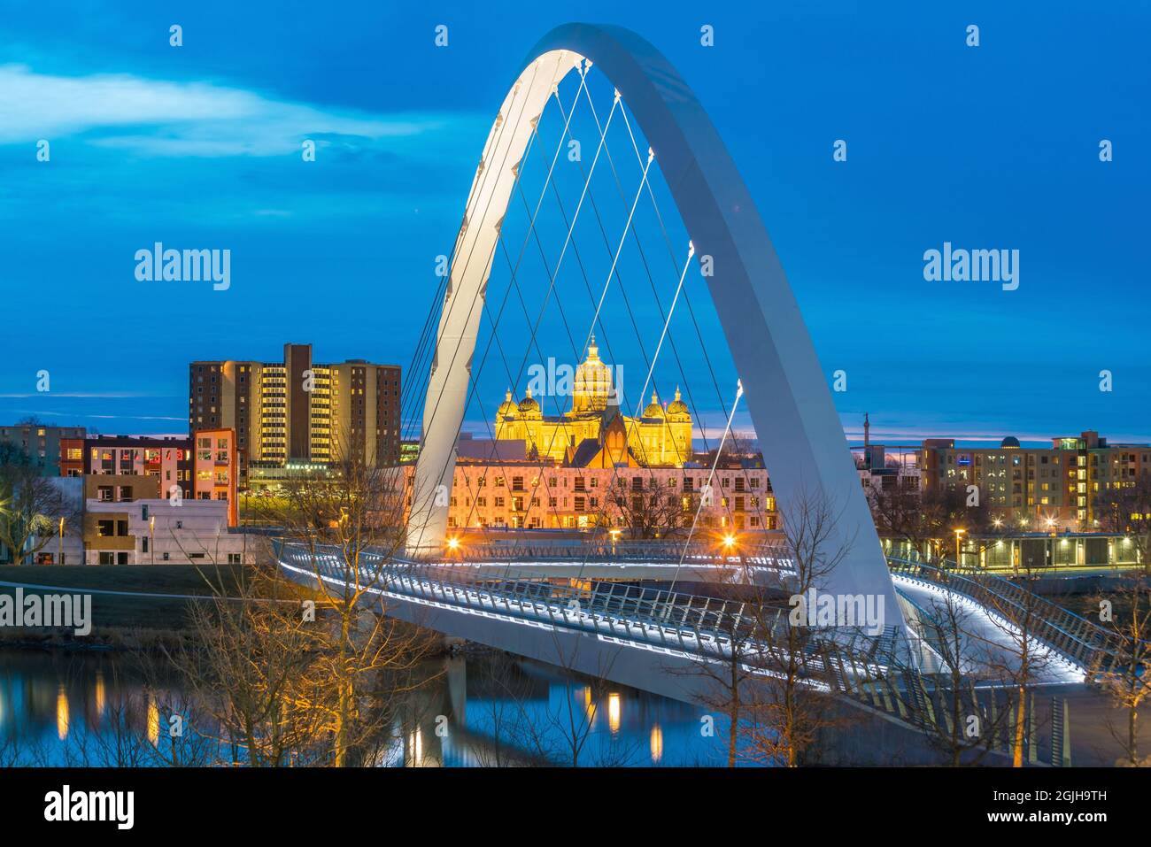 Exterior iowa state capitol hi-res stock photography and images - Alamy
