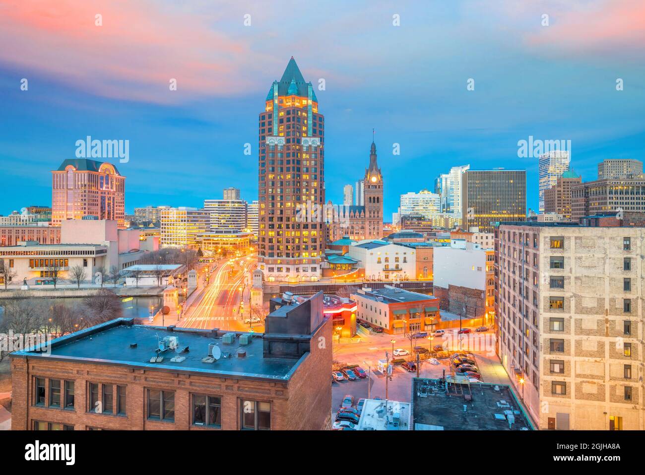Downtown skyline with Buildings in Milwaukee at twilight, in Wisconsin ...