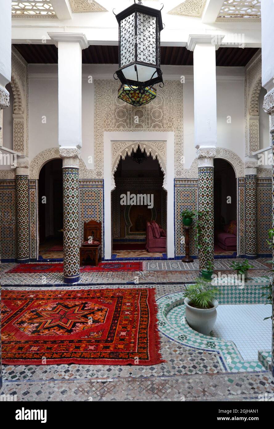 Traditional moroccan house hi-res stock photography and images - Alamy