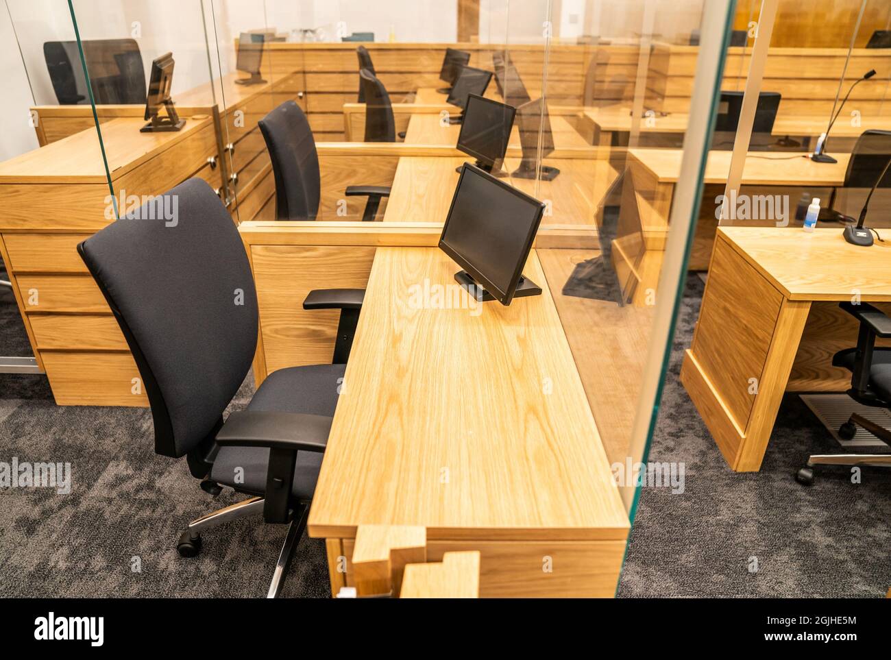 Jury box hi-res stock photography and images - Alamy