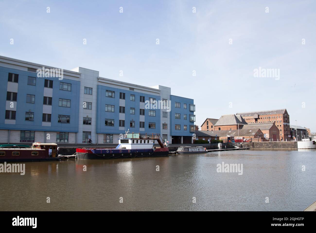 Gloucestershire College by the River Severn in Gloucester in the UK ...