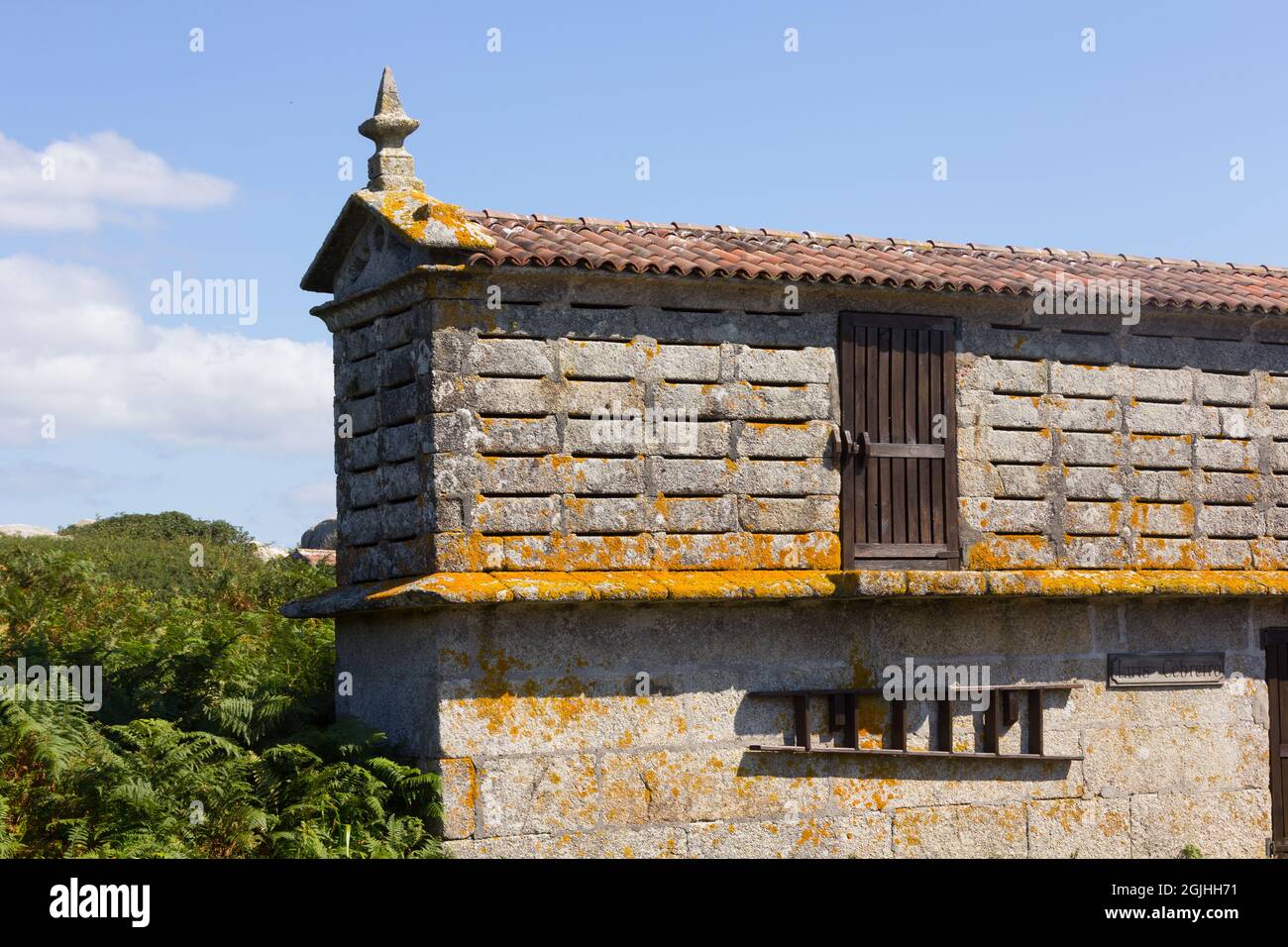 Building raised off the ground to store grain and prevent humidity and ...