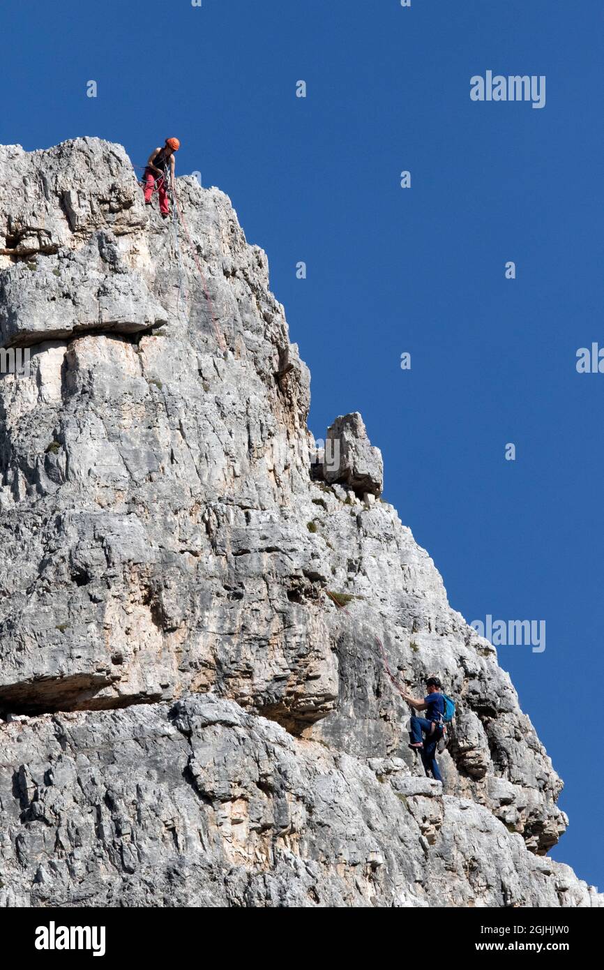 Climbing in the alps hi-res stock photography and images - Alamy