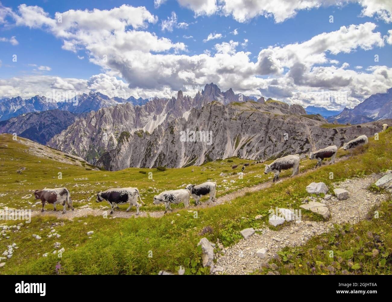 Dolomiti (Italy) - A view of the awesome Dolomites mountain range ...
