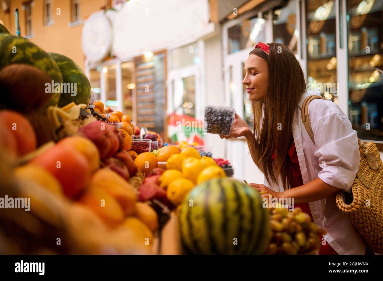 Choosing watermelon hi-res stock photography and images - Alamy