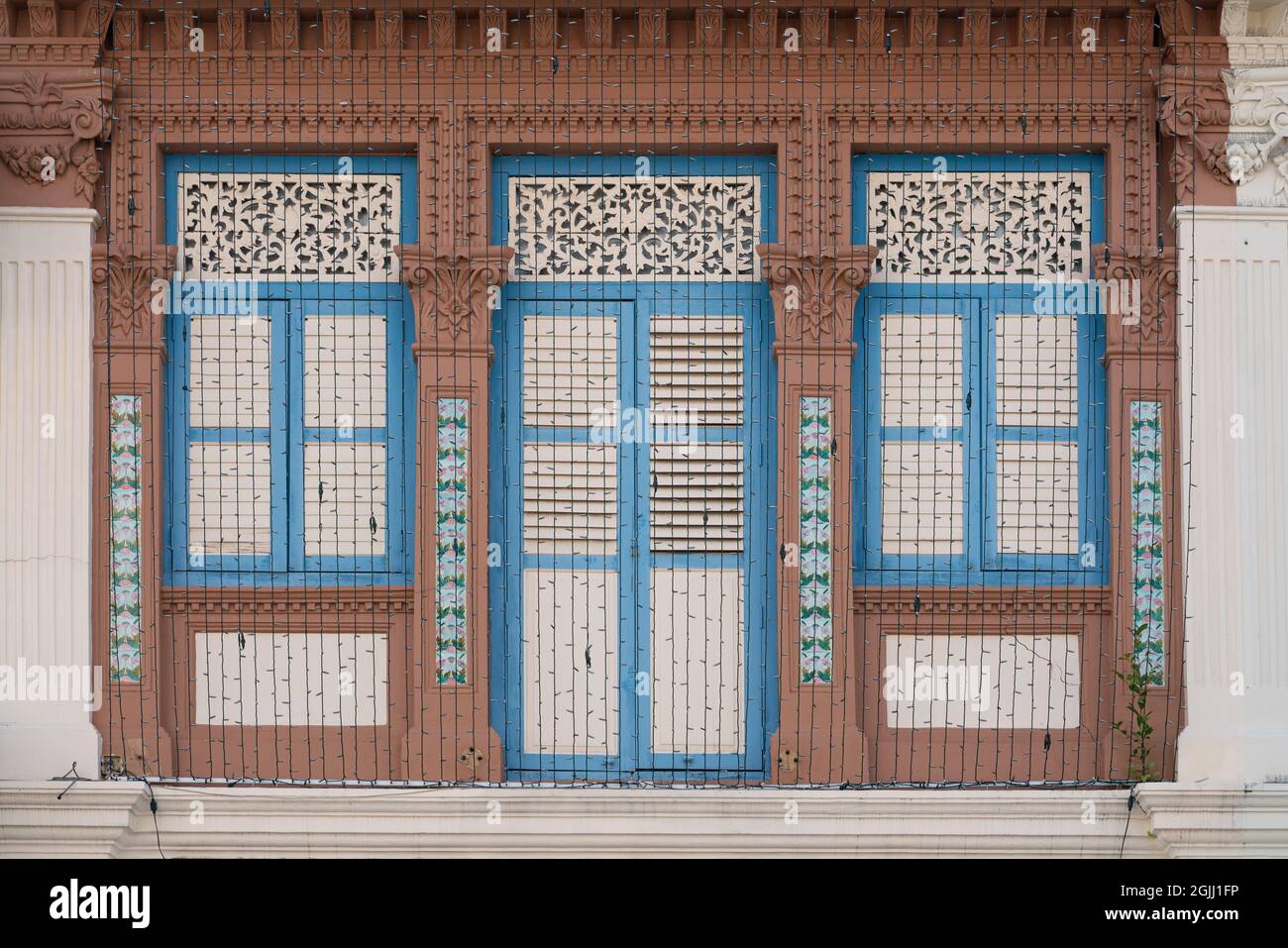Architectural details of a shophouse windows, Chinatown Stock Photo - Alamy