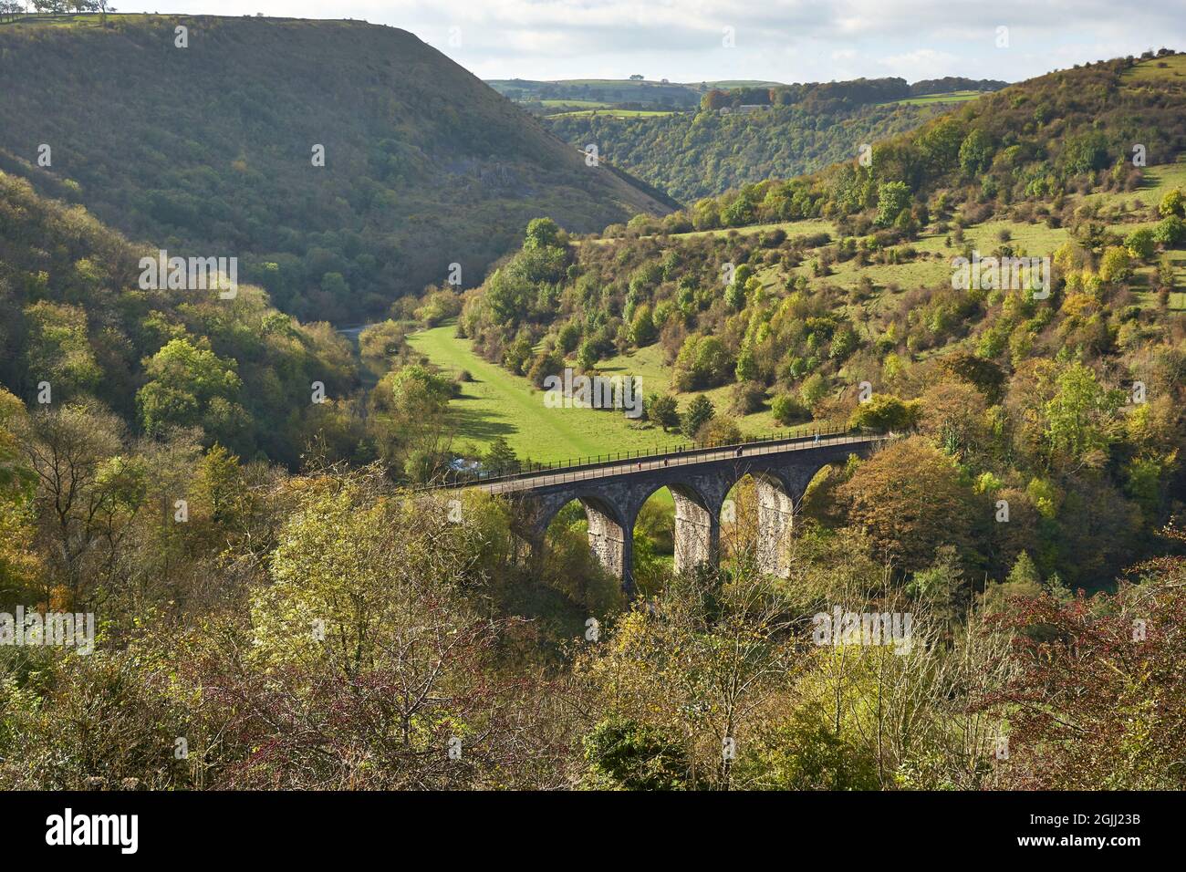 Peak district tunnel bridge hi-res stock photography and images - Alamy