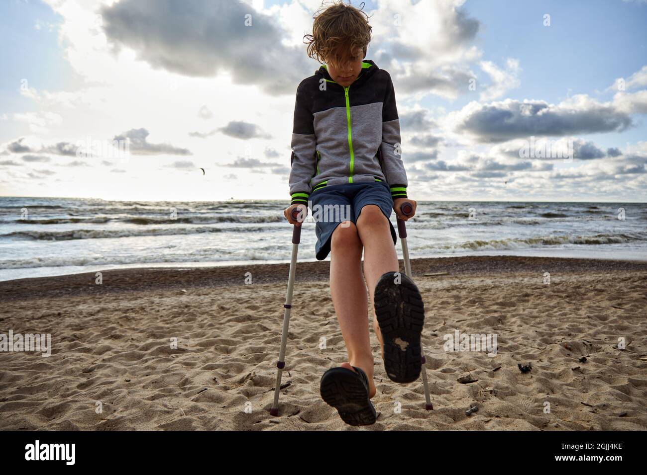 Crutches person hi-res stock photography and images - Alamy