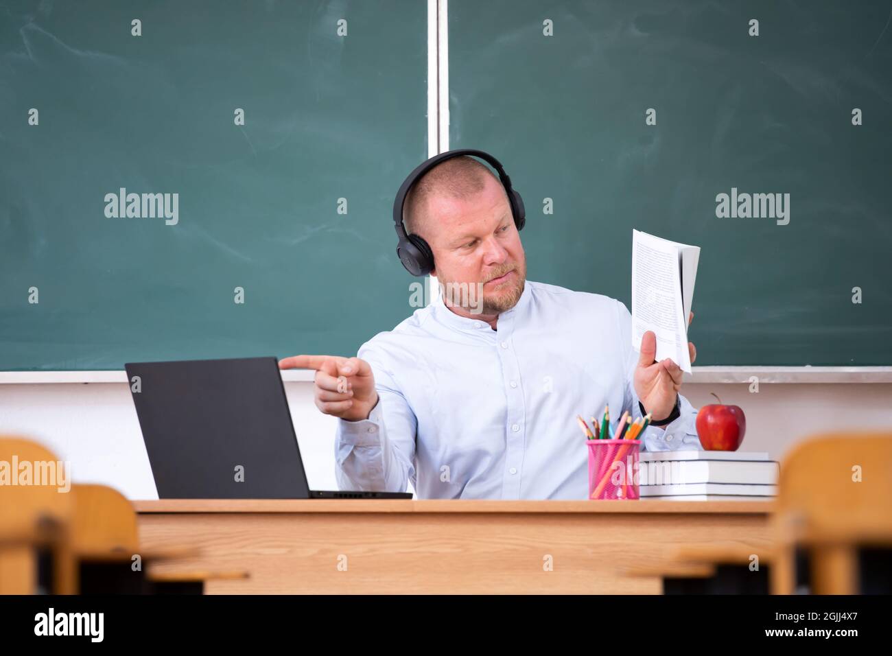 Back to School Concept. School math teacher giving virtual teaching ...