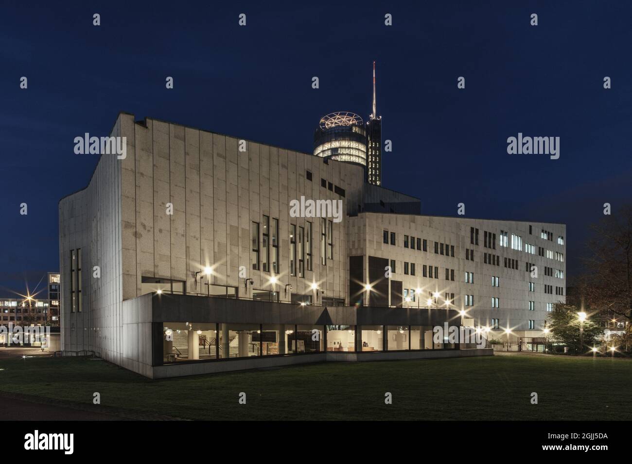 Essen theatre aalto hi-res stock photography and images - Alamy