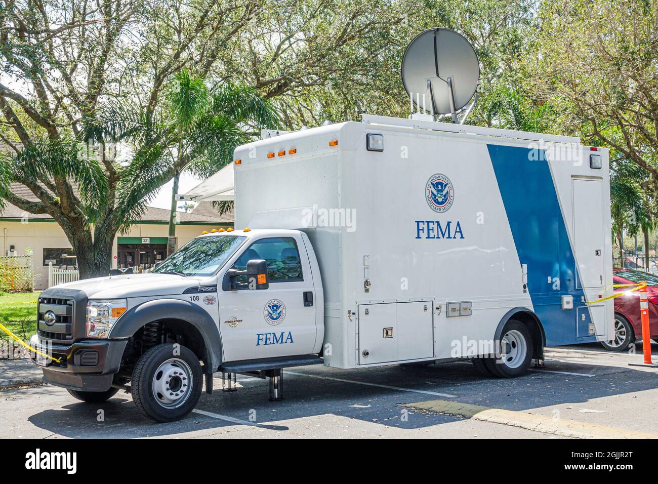 Communications truck mobile response unit vehicle hi-res stock ...