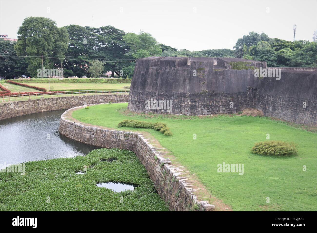 Tipu sultan Palakkad Fort in India alone with garden. tipu sultan ...