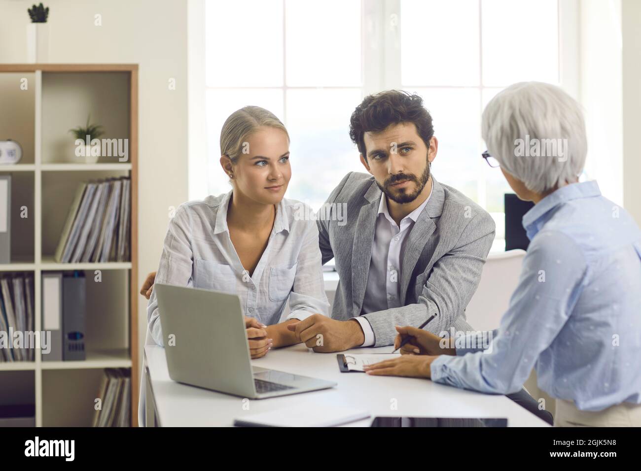 Female specialist in lending and financial assistance to young families ...