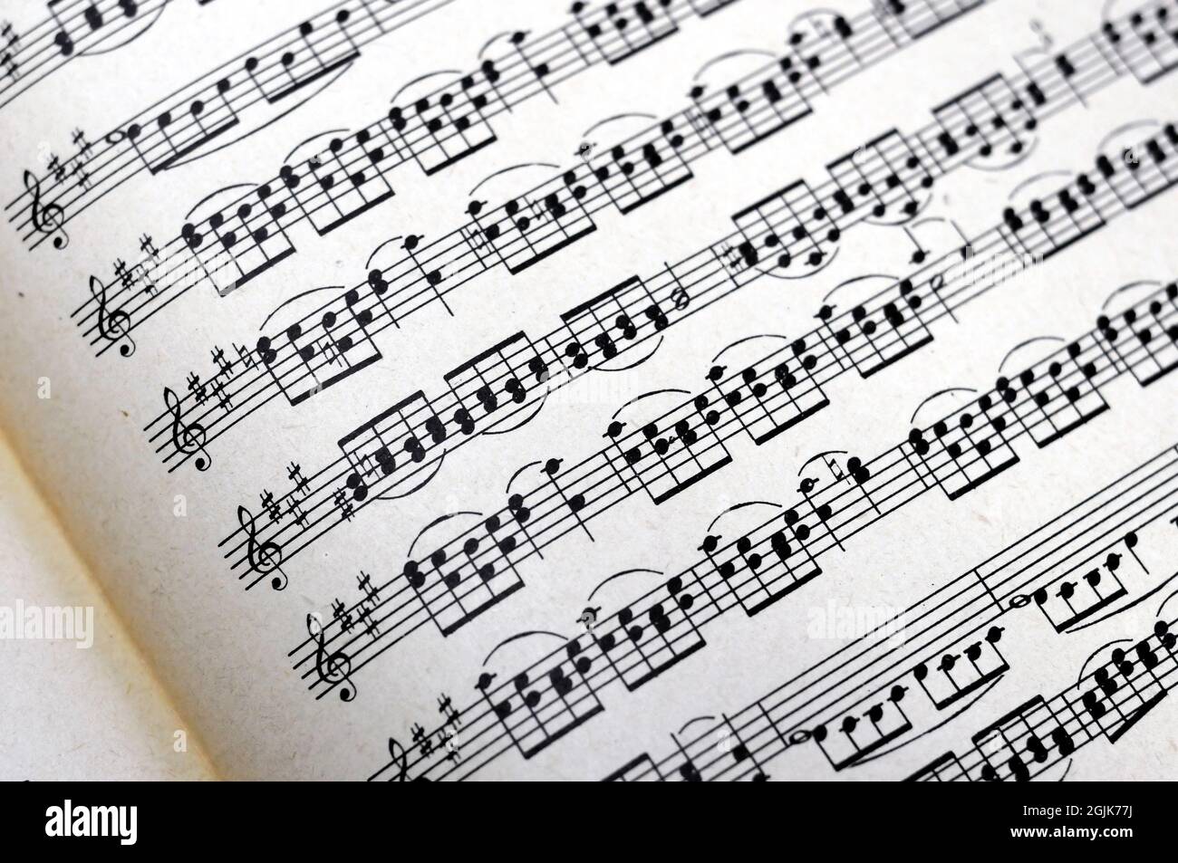 Score entertainment hi-res stock photography and images - Alamy