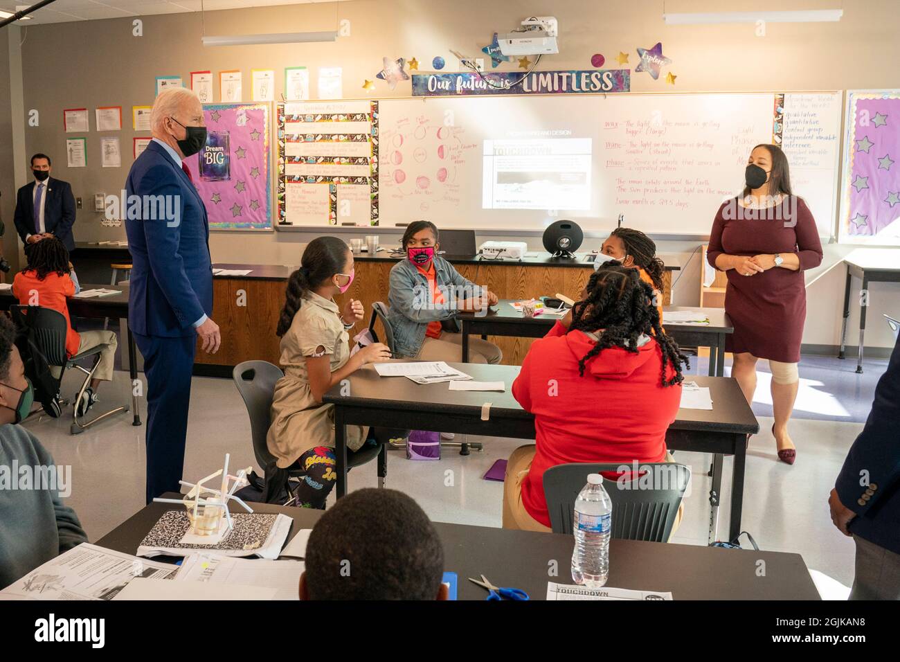 Safe classroom hi-res stock photography and images - Alamy