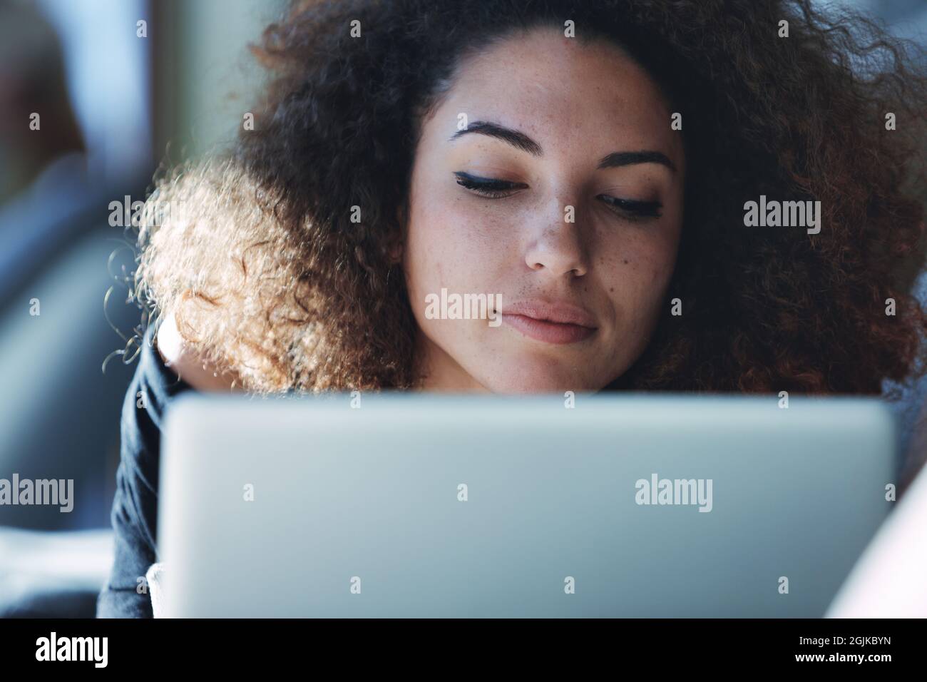 Woman eyes close up computer hi-res stock photography and images - Alamy