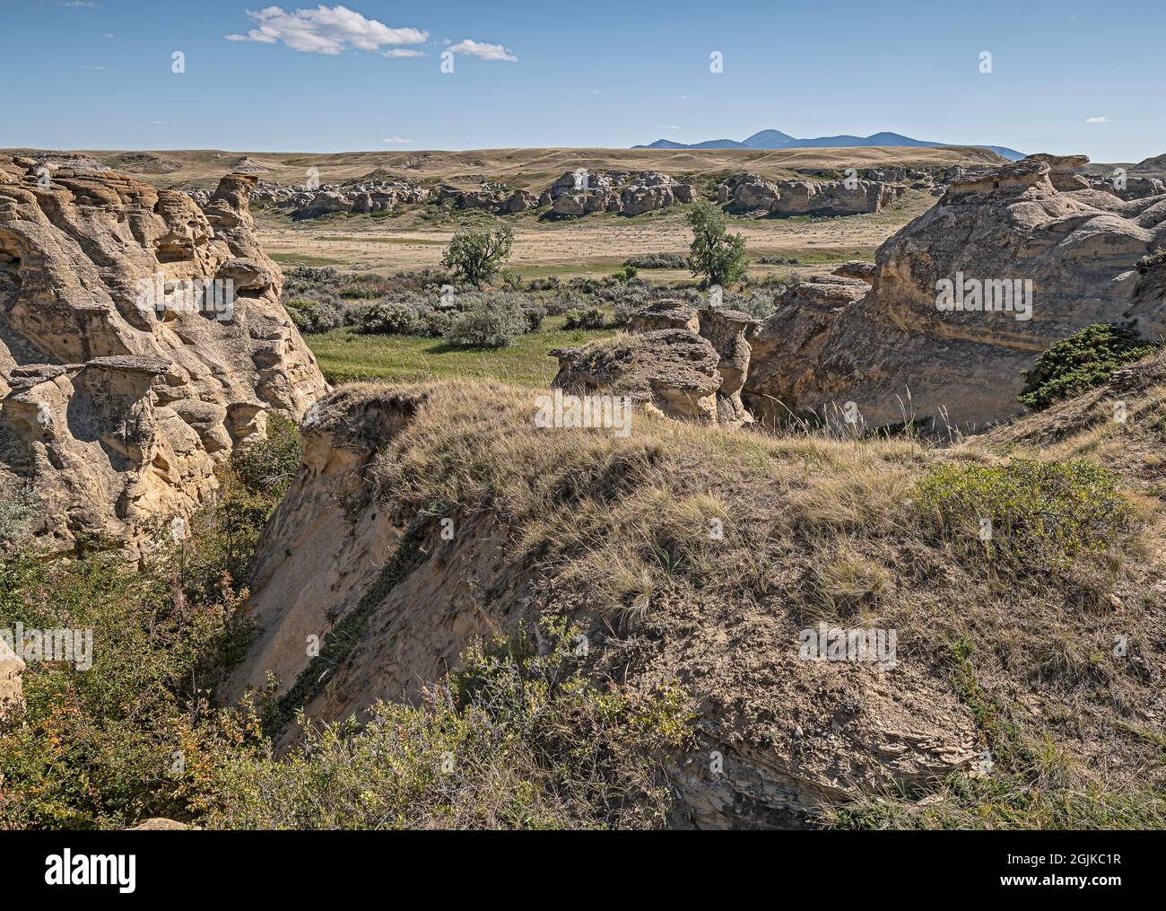 Rock formations in Writing on Stone Provincial Park, Alberta, Canada ...