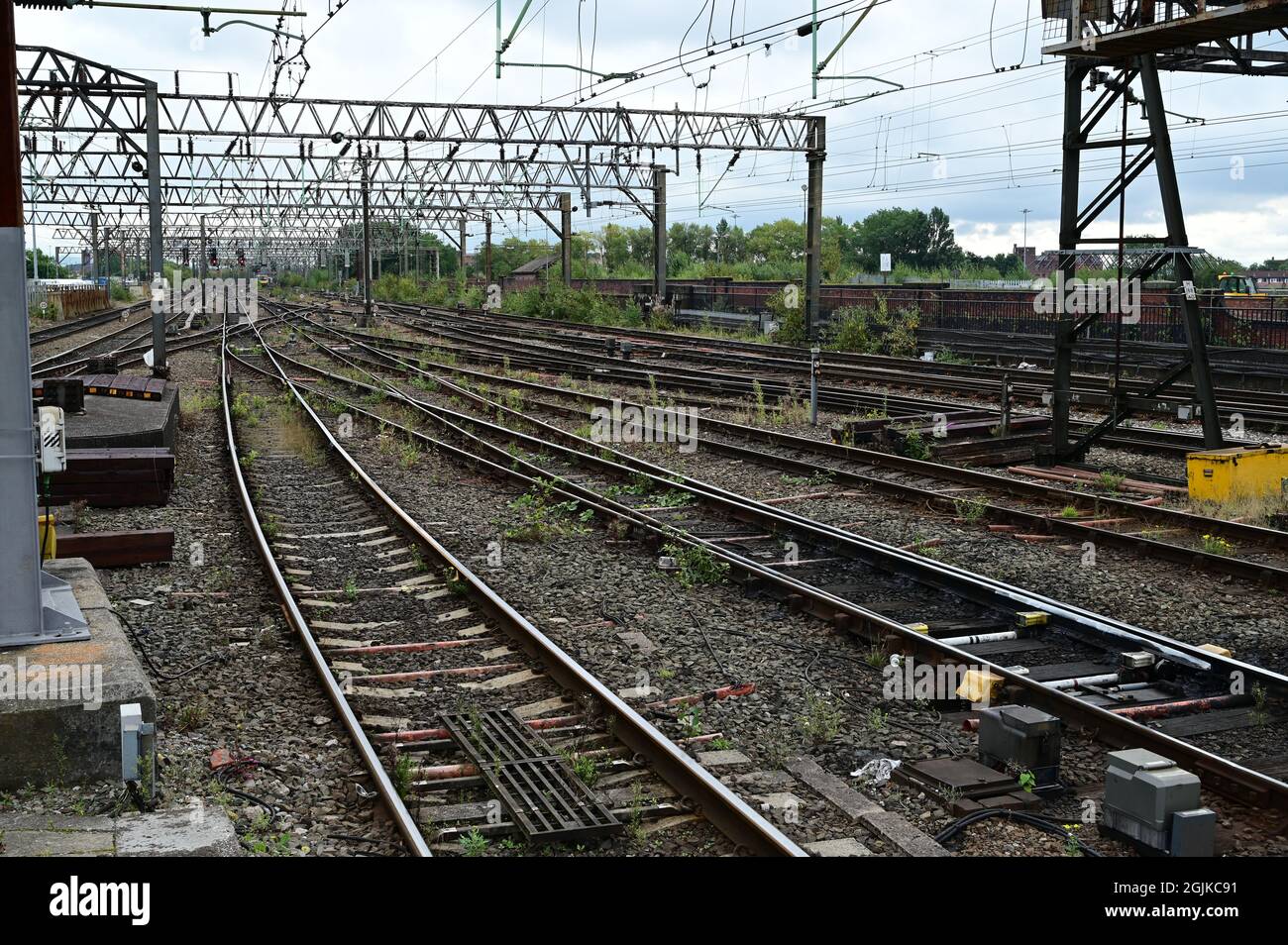 Overhead electric gantries hi-res stock photography and images - Alamy