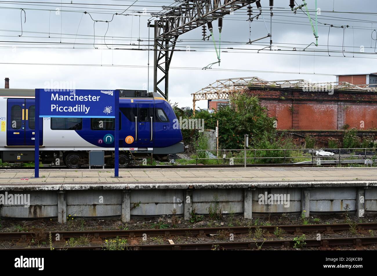 British Rail Class 150 Sprinter arriving at Manchester Piccadilly Stock ...