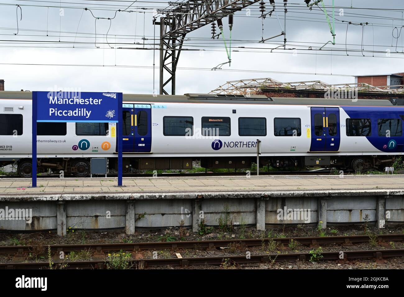British Rail Class 150 Sprinter arriving at Manchester Piccadilly Stock ...