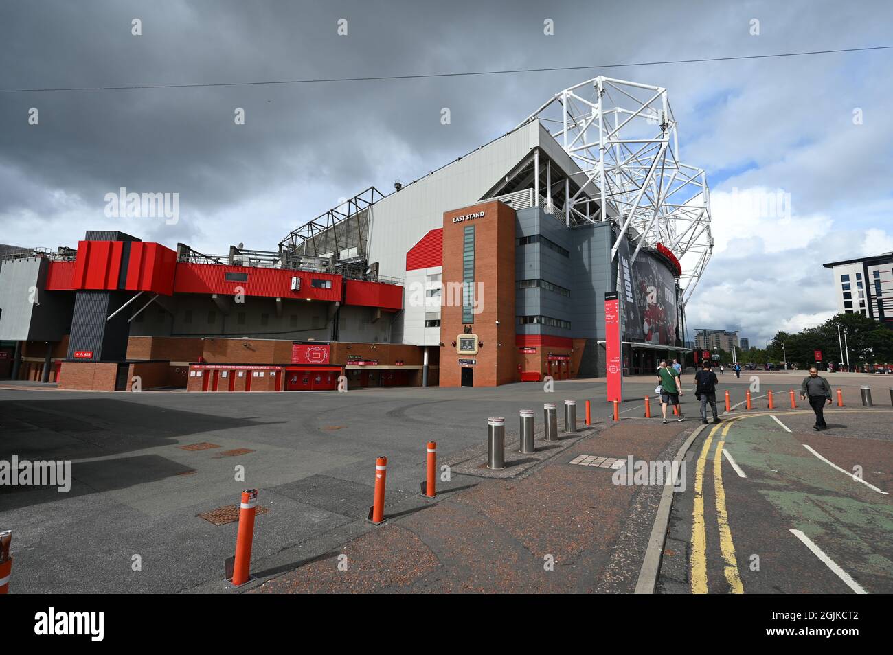 Manchester United football stadium Stock Photo - Alamy