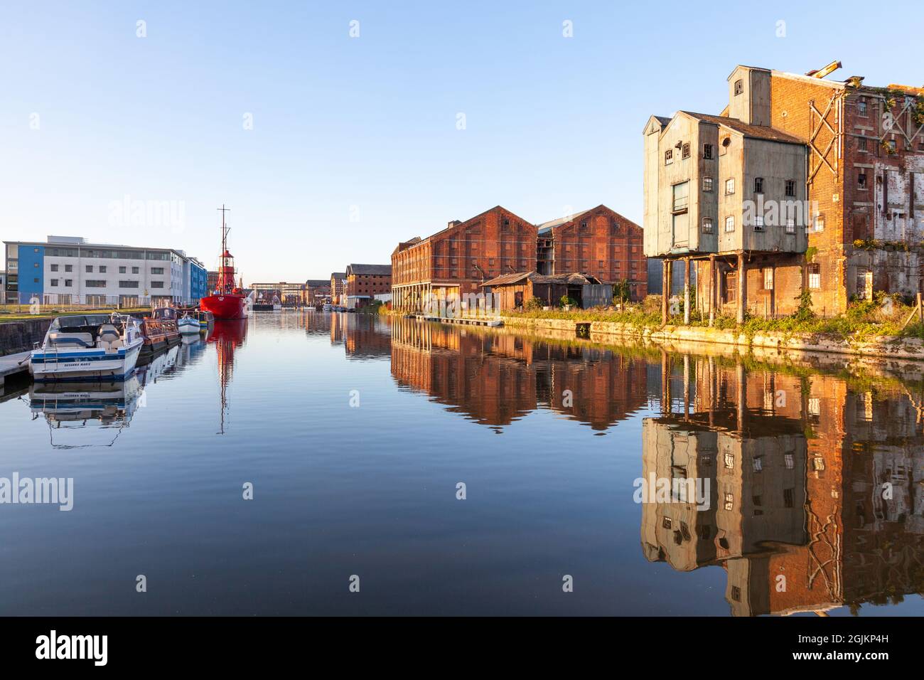 Derelict warehouses on the Sharpness Canal at Bakers Quay, Gloucester ...