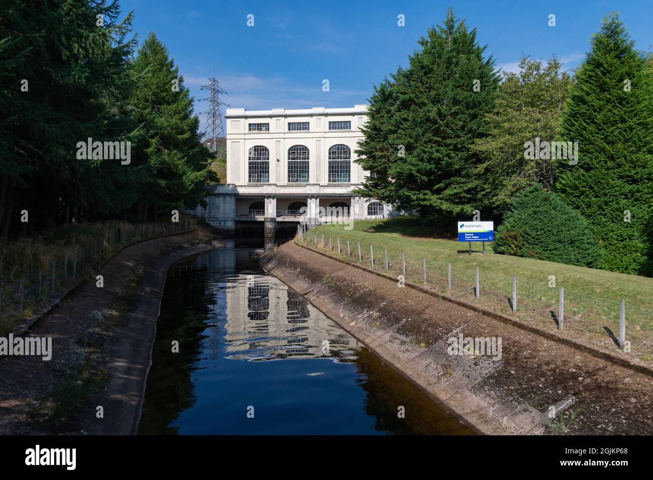 Tummel hydro scheme hi-res stock photography and images - Alamy