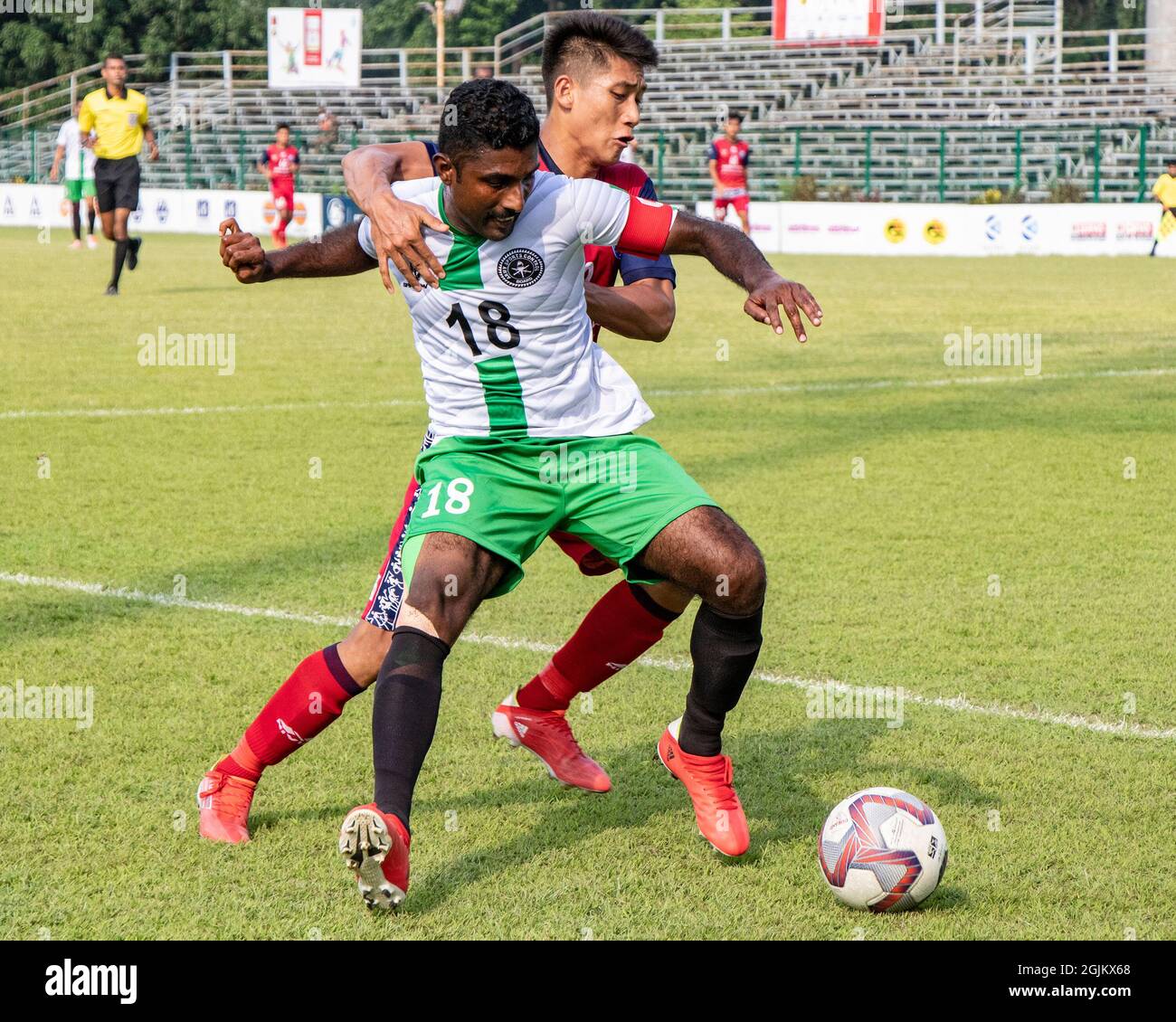 Army green football team hi-res stock photography and images - Alamy