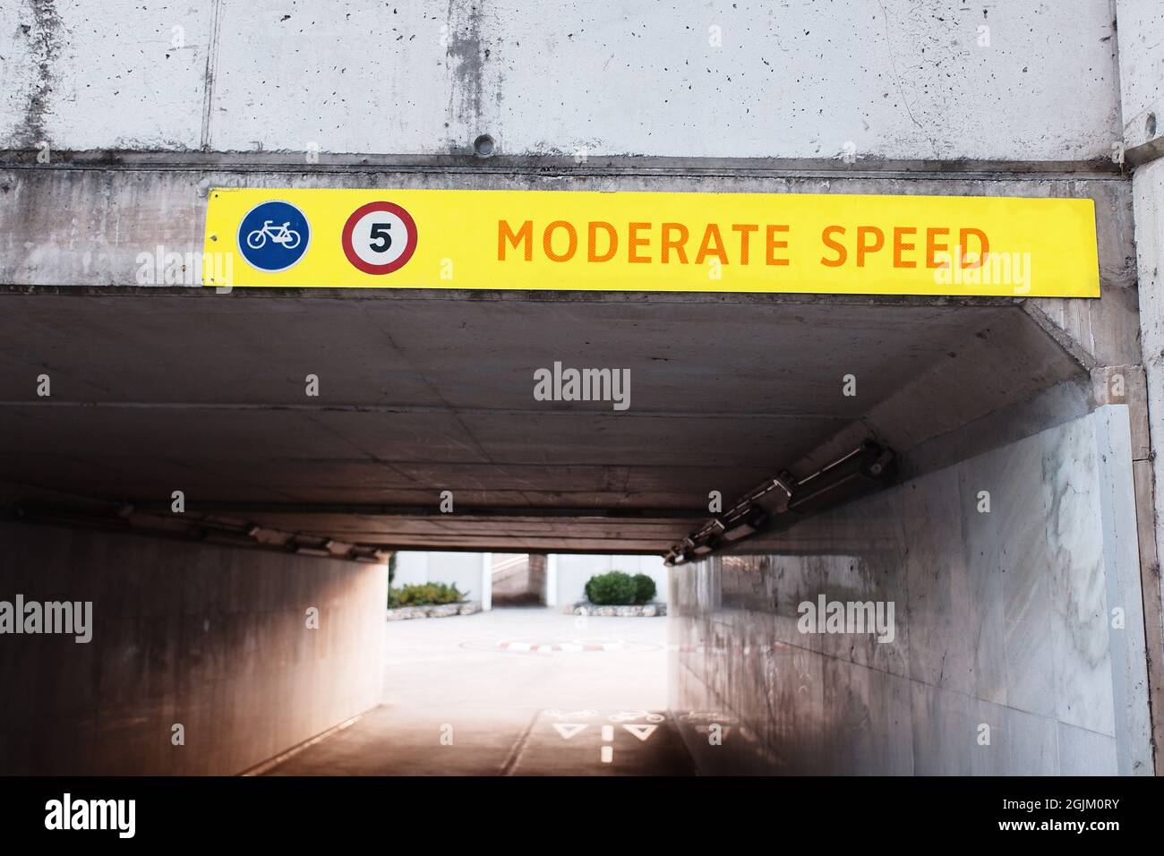 Moderate speed hi-res stock photography and images - Alamy